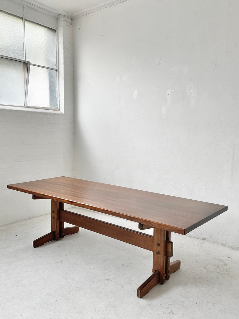 Norman Archibald 'Nore' Dining Table — Nord