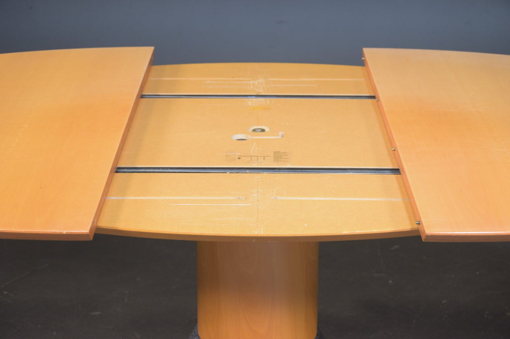 Arnold Merckx 'Balance' Dining Table — Nord